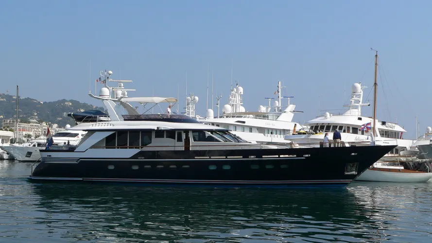 Bluesette yacht (Royal Hakvoort Shipyard, 29m, 1997)